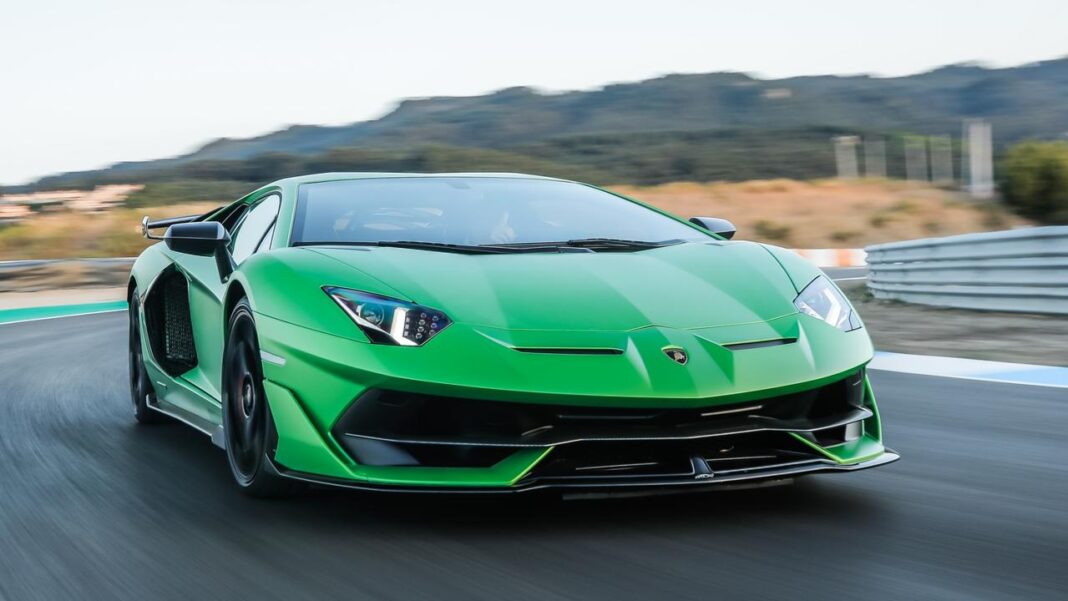Top 10 Fastest Cars In India - Vahan Info